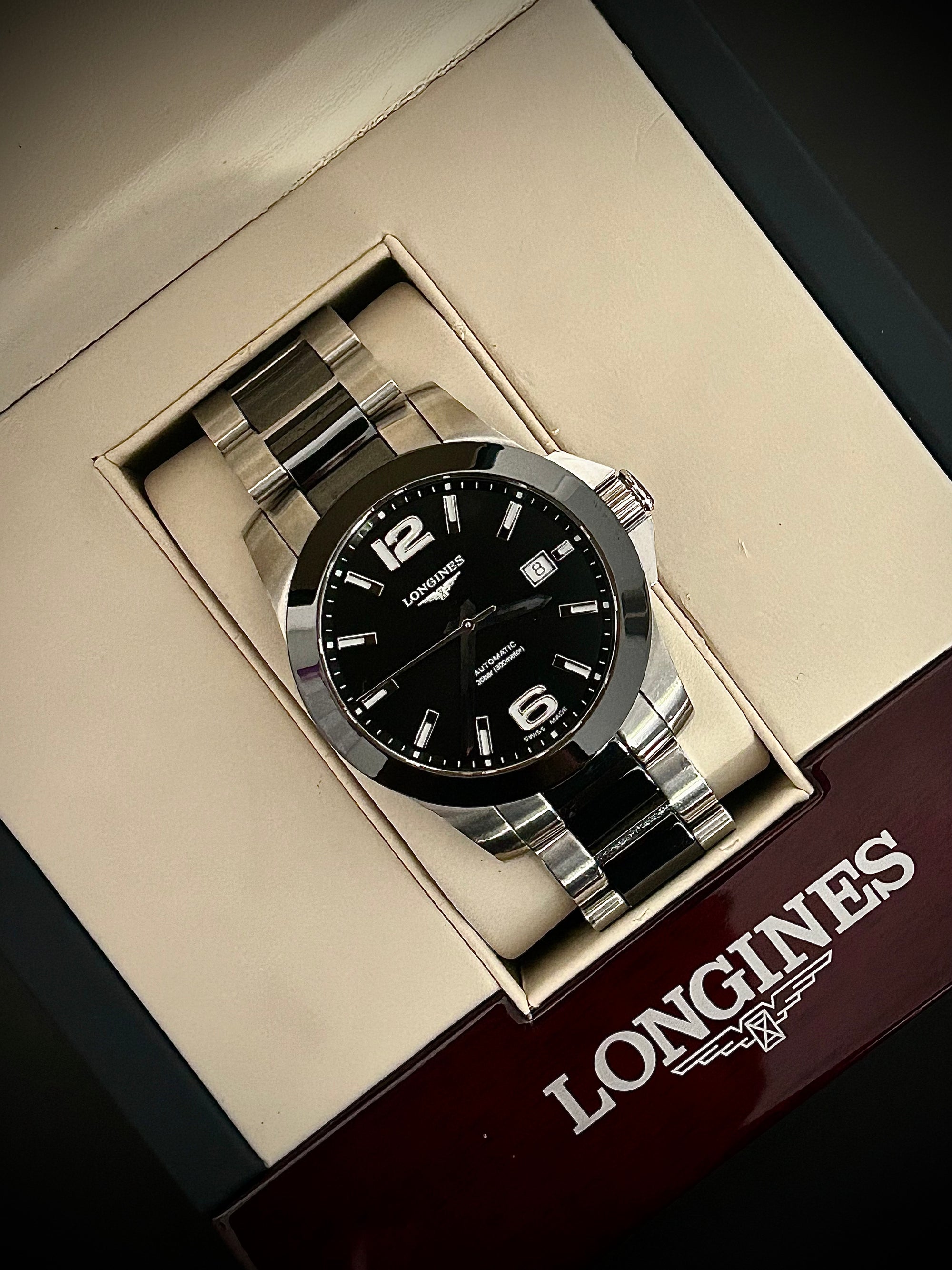 LONGINES CONQUEST AUTOMATIC, WATCH AND BOX